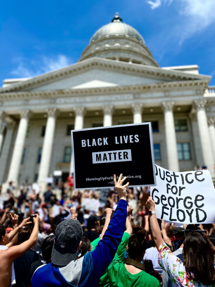 Peaceful protest turns violent in downtown Salt Lake City - The Globe