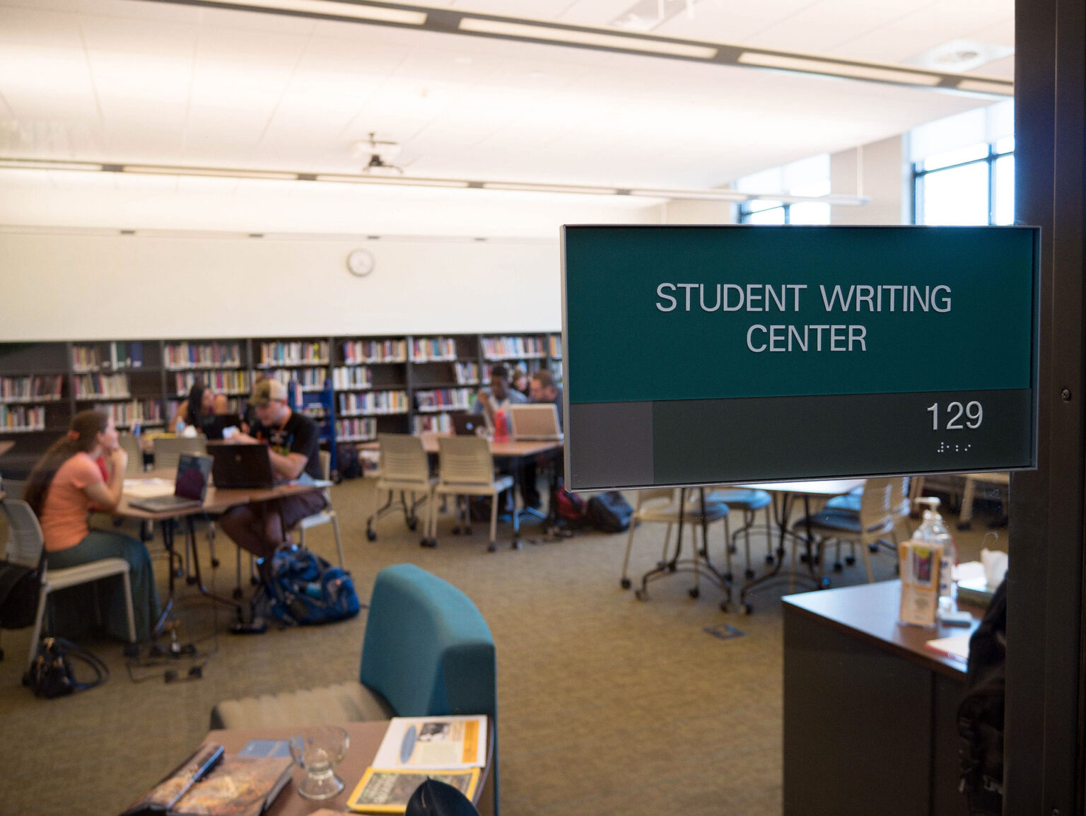 Free tutoring service strengthens skills of student writers - The Globe