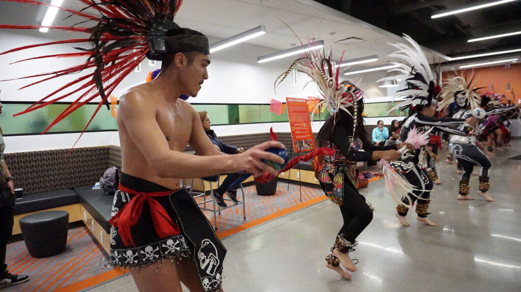 Photos: SLCC and West Valley communities celebrate Day of the Dead ...