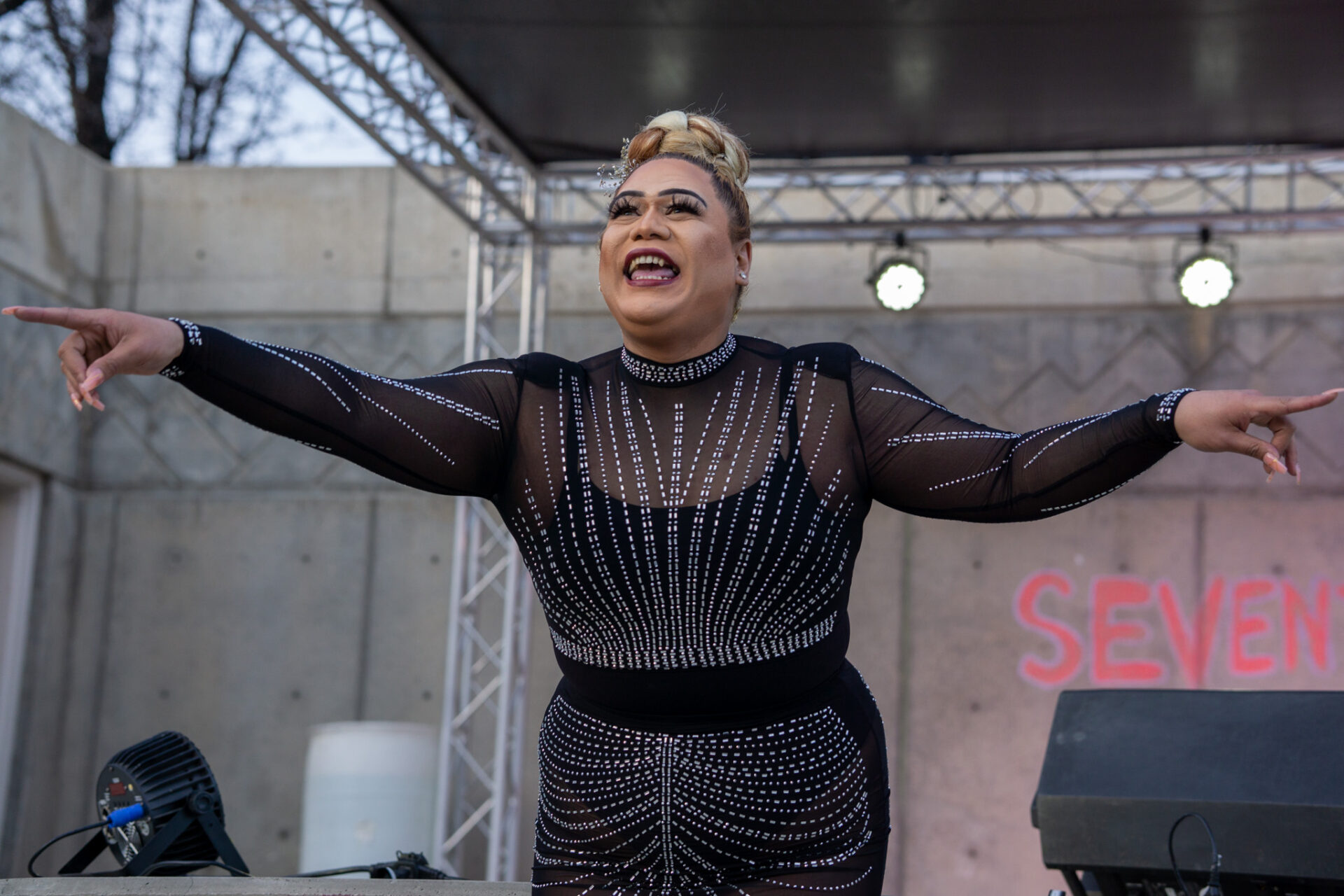 'RuPaul's Drag Race' alum, local drag queens bring first-of-its-kind ...