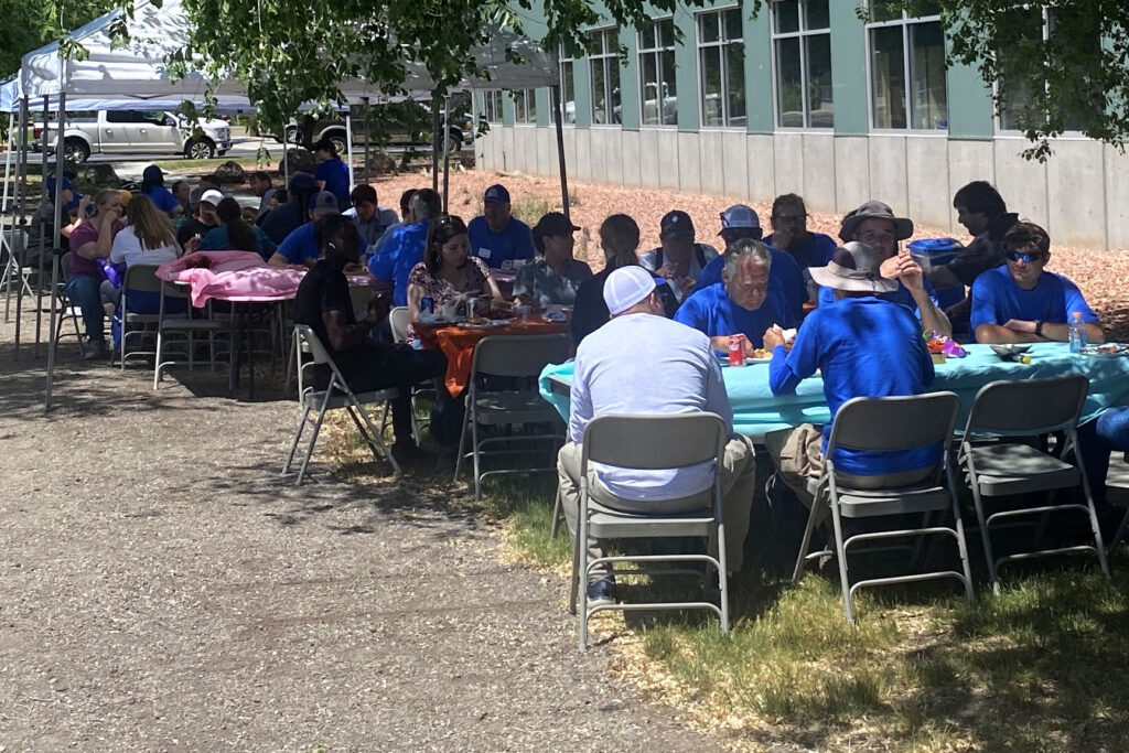 Bruins nurture campus grounds, relationships during beautification ...