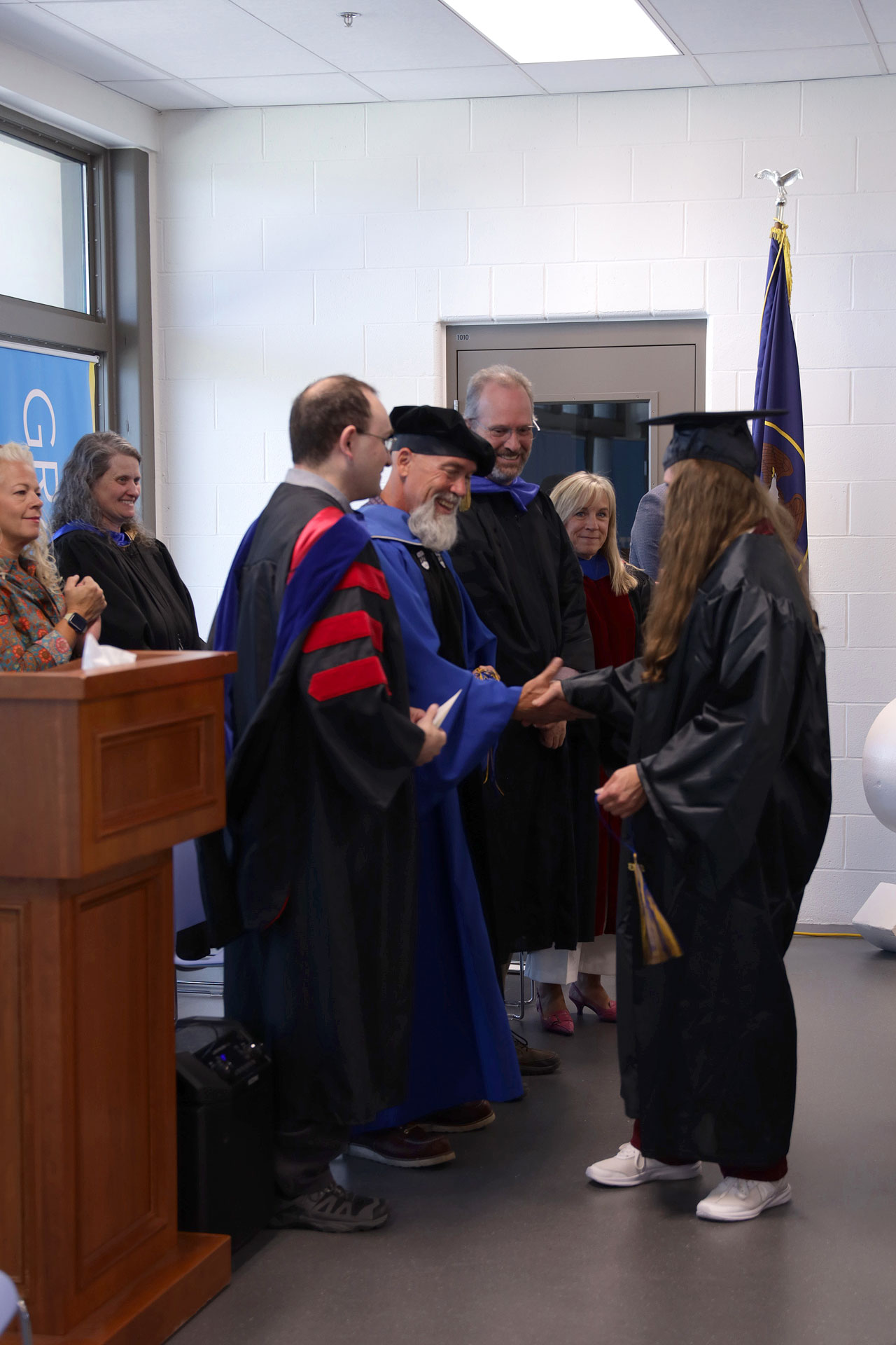 23 students graduate from SLCC’s Prison Education Program - The Globe