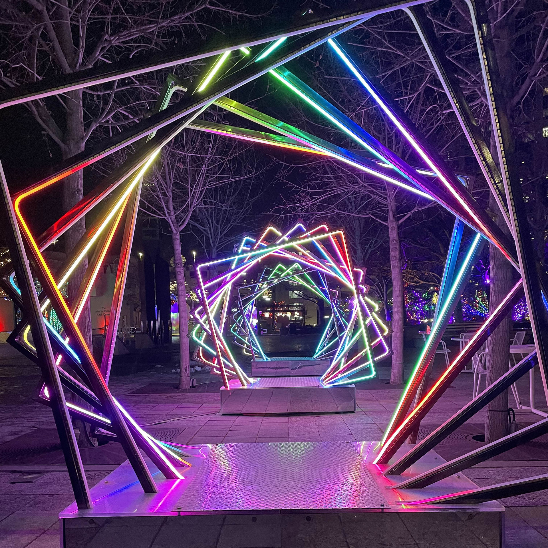 Art installation illuminates Gallivan Center, downtown SLC - The Globe