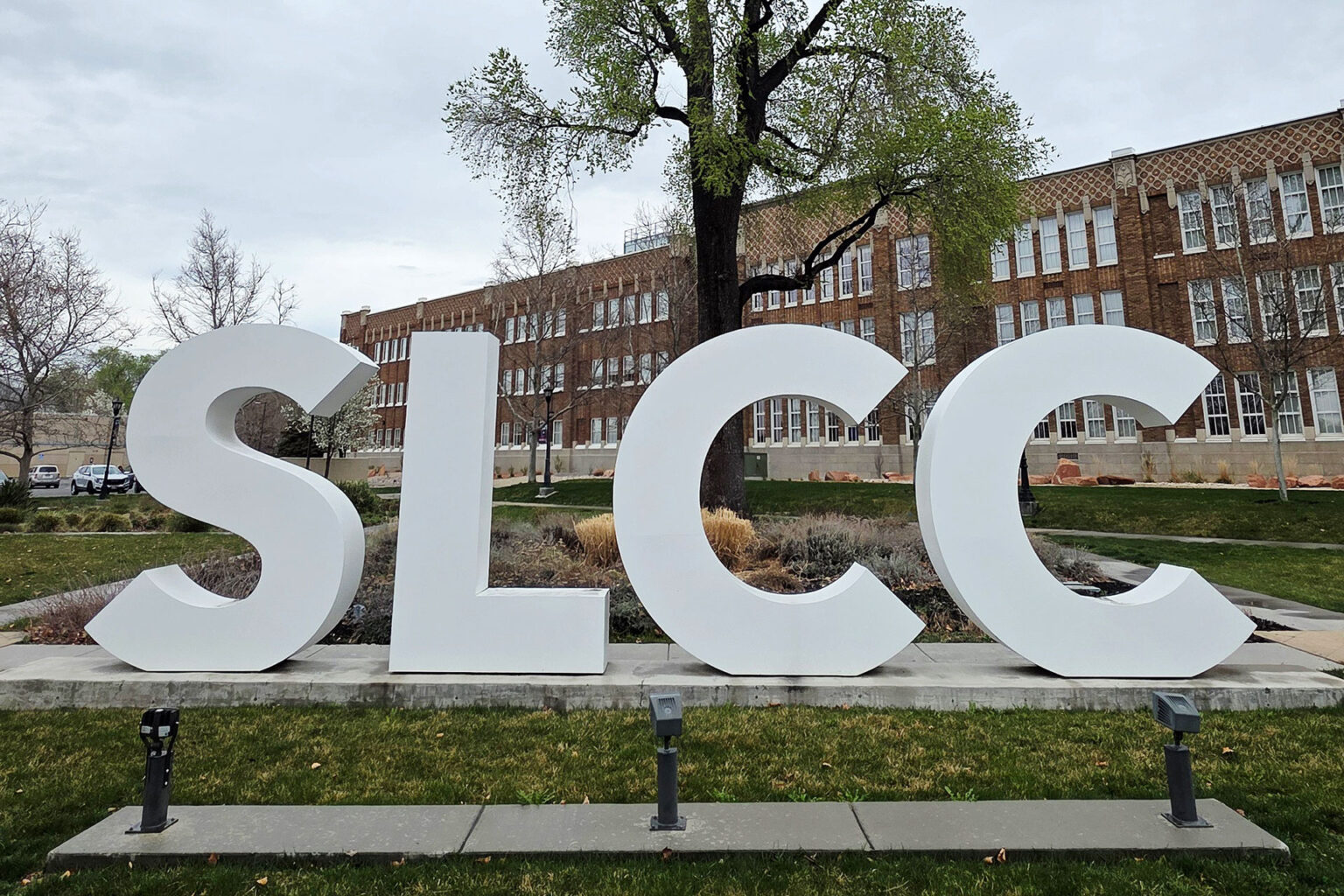 SLCC students face stress, tight schedules after spring break - The Globe